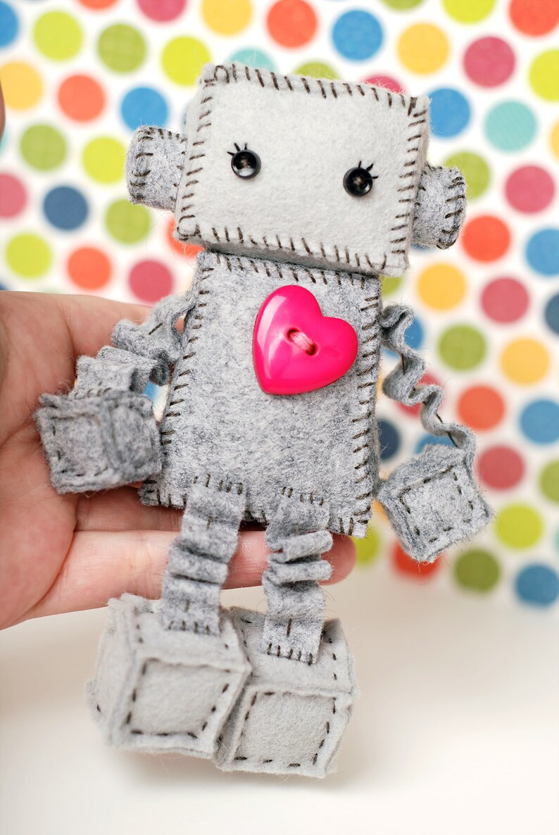 Felt Robot Plush Pattern PDF - Instant Download - DIY Stuffed Plushie ...