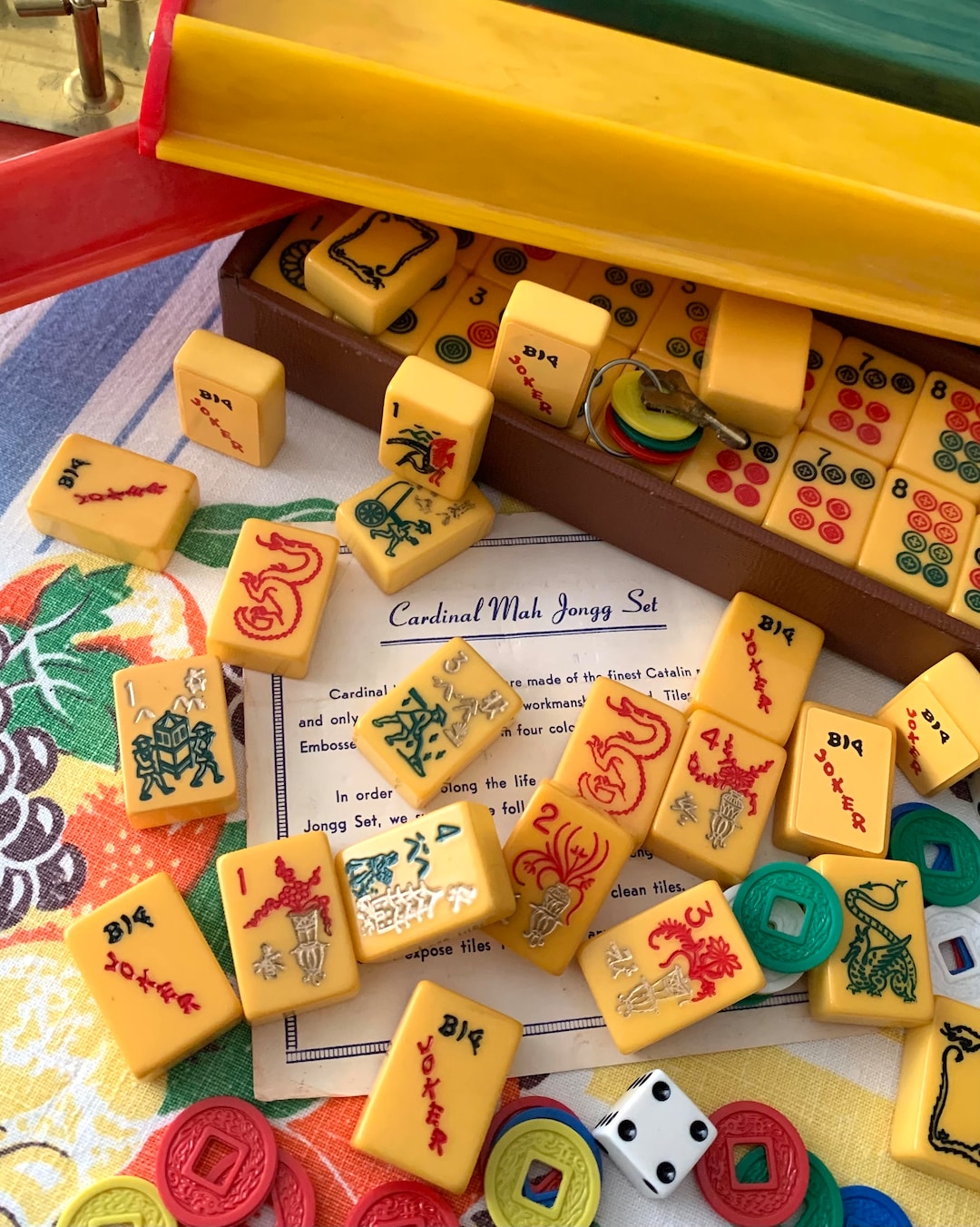 Classic Vintage Cardinal Mah Jongg Set 1960s Butterscotch Glam ...