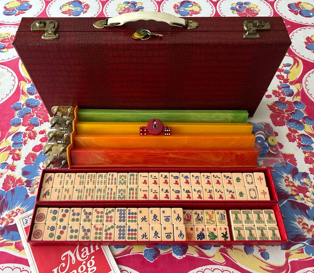 Iconic Vintage Mah Jongg Set by Royal Depth Control - 152 Buttery Tiles ...