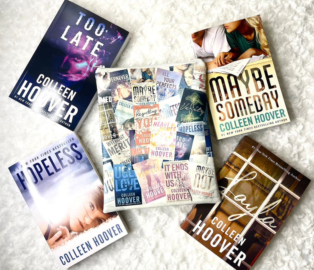 Colleen Hoover Book Collage Book Sleeve With Zipper Closure, Padded ...