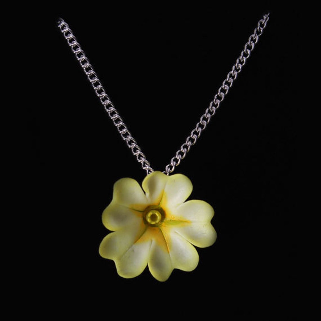 Primrose Necklace - Etsy UK