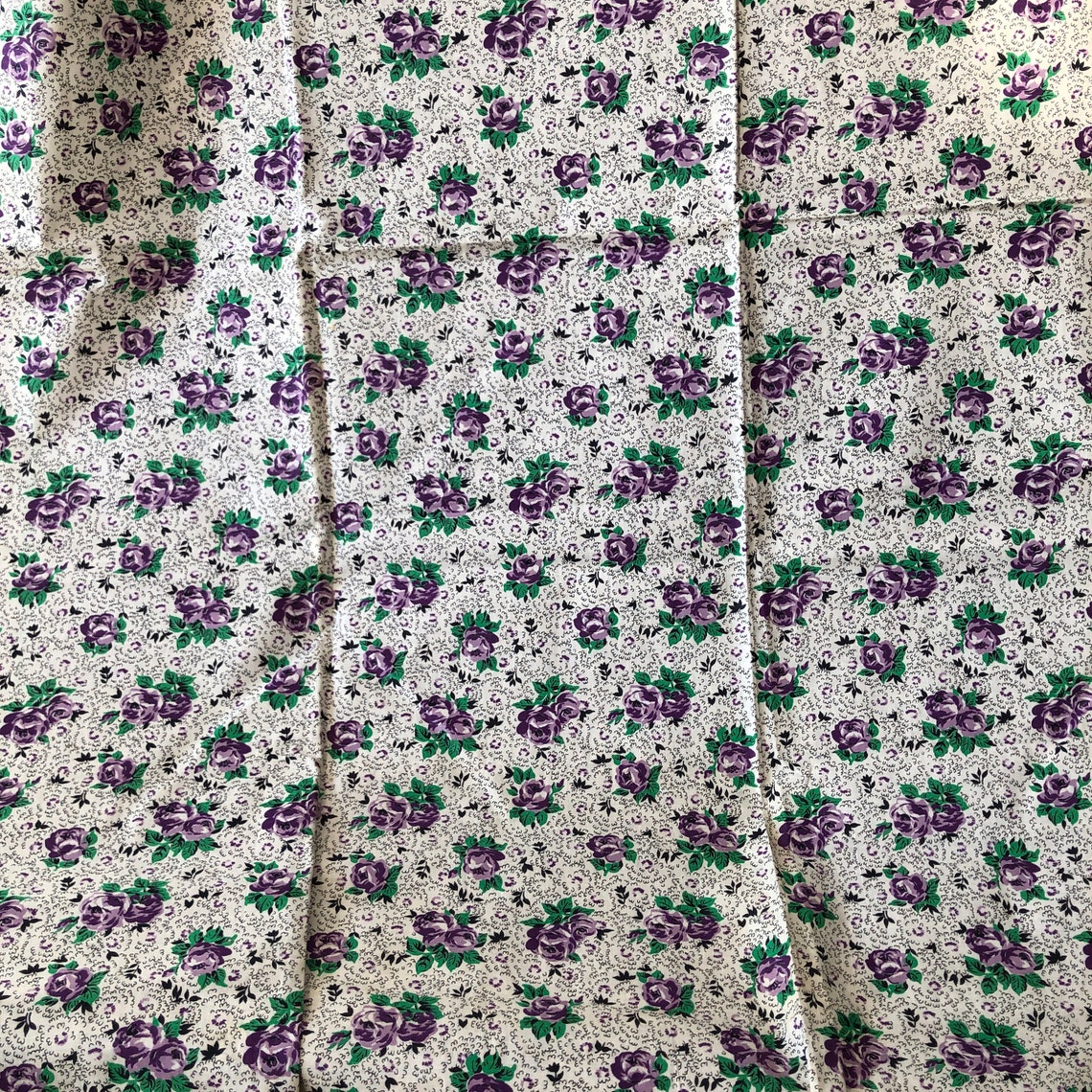 1 1/4 Yards 1940s Dainty Floral Cotton Fabric - Etsy