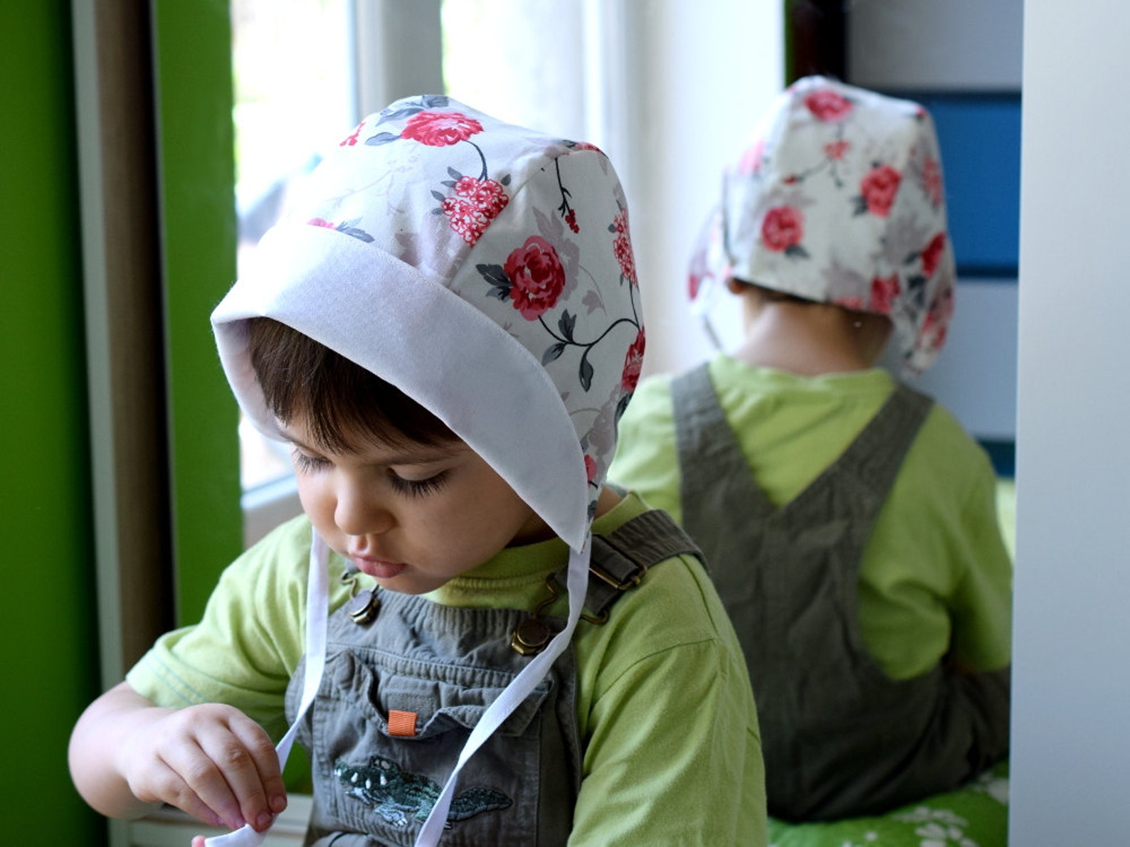 Reversible Baby Sun Bonnet With Red Roses Cotton and White Cotton Sides ...