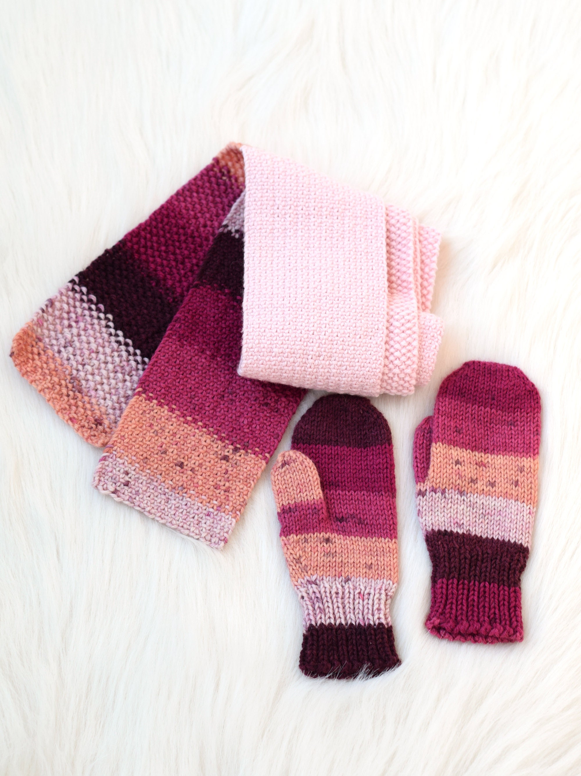Kids 100% wool mittens with burgundy and pink stripes hand | Etsy