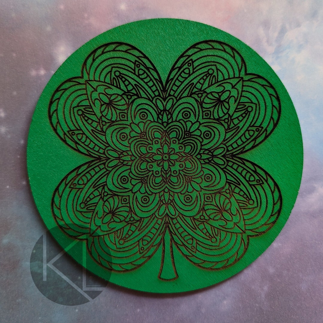 CLOVER MANDALA Home Decor - Engraving on Wood - Etsy