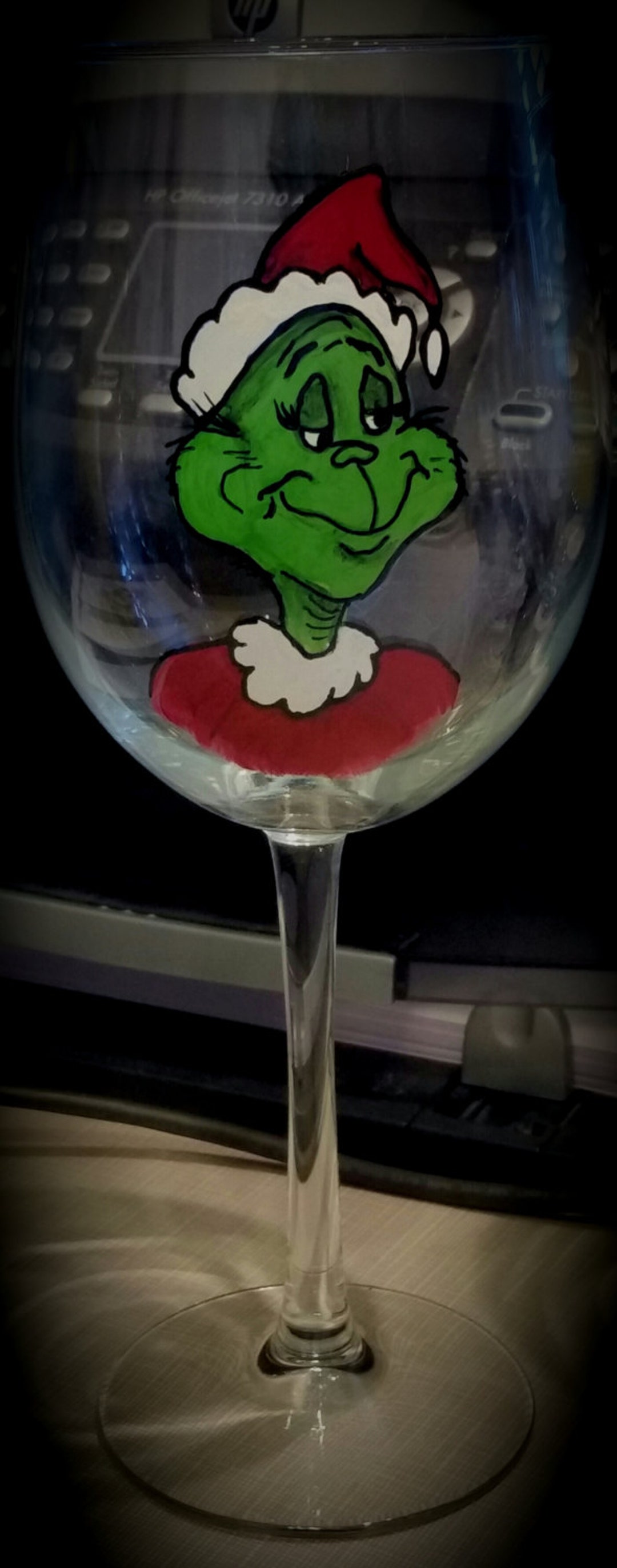 Grinch Wine Glass - Etsy