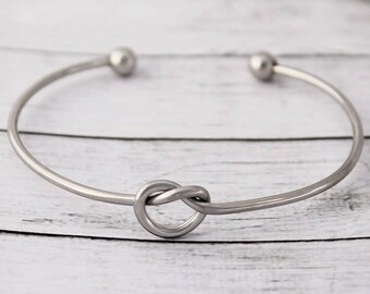 Silver knot bracelet | Etsy