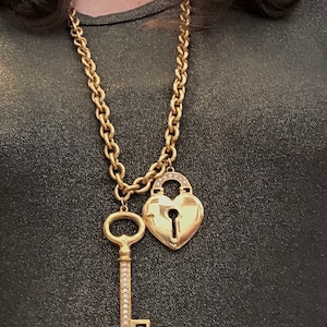Vintage GIVENCHY Paris New York Heart & Key Chain Necklace With ...