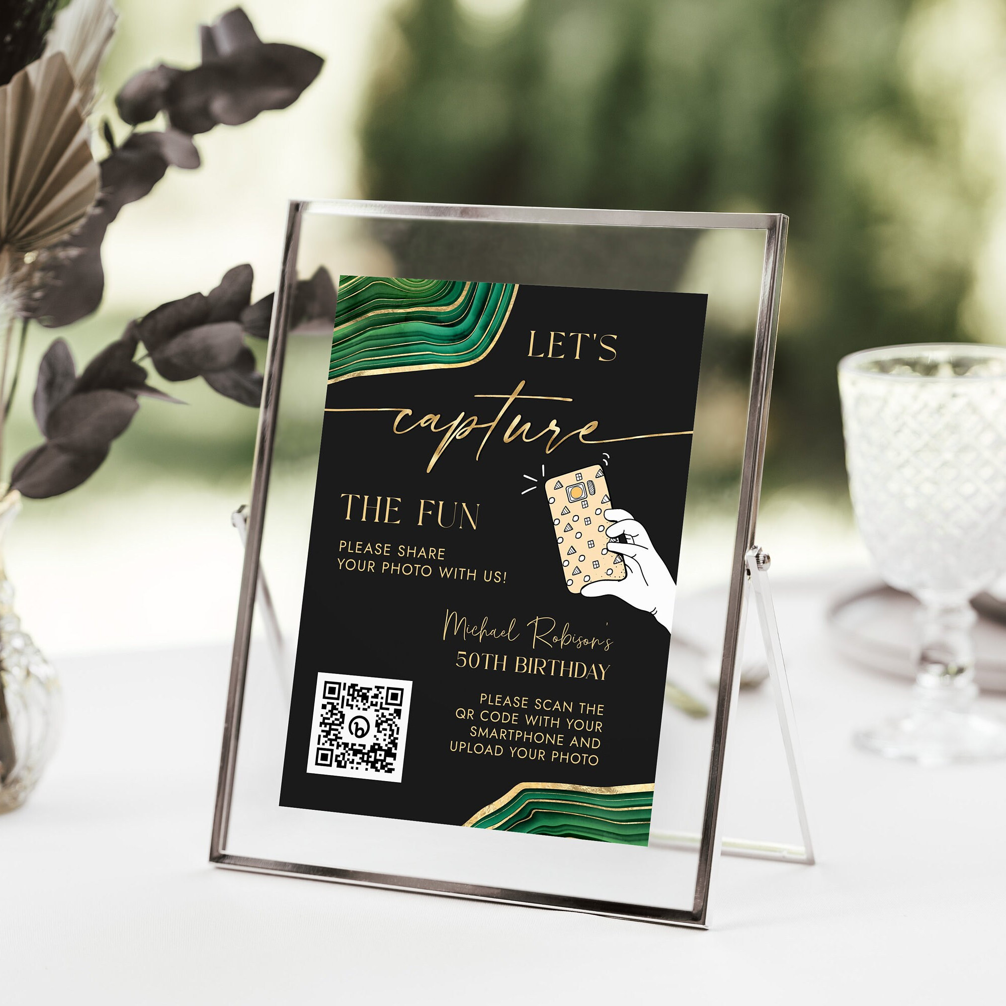 Plantilla de letrero con código QR para libro de visitas con foto en ...