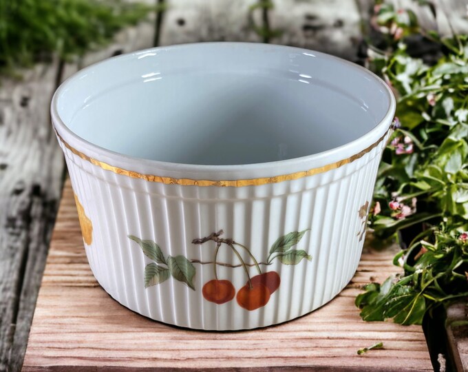 Vintage 1980s Royal Worcester Fine Porcelain Evesham Gold Fruit Imagery ...