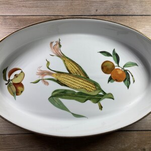ROYAL WORCESTER EVESHAM Gold Porcelain 14.5 Oval Baking Dish / Serving ...