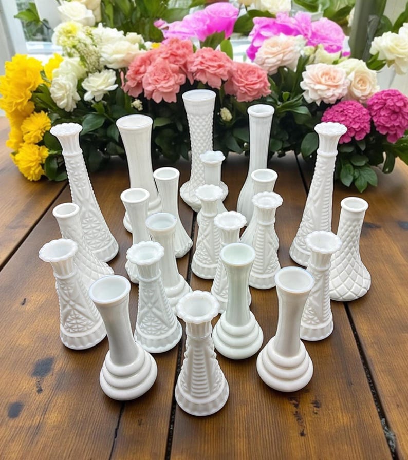 Vintage Milk Glass Bud Vase: Farmhouse Cottage Wedding Table Decor - Etsy