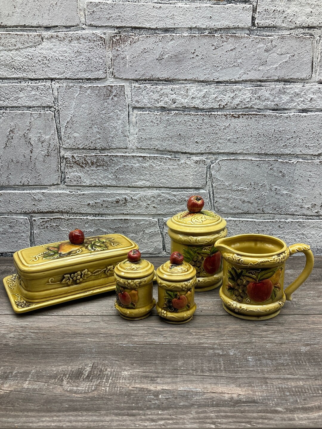 1950s Geo Z Lefton China " Pear and Apple" ~salt and Pepper / Sugar ...