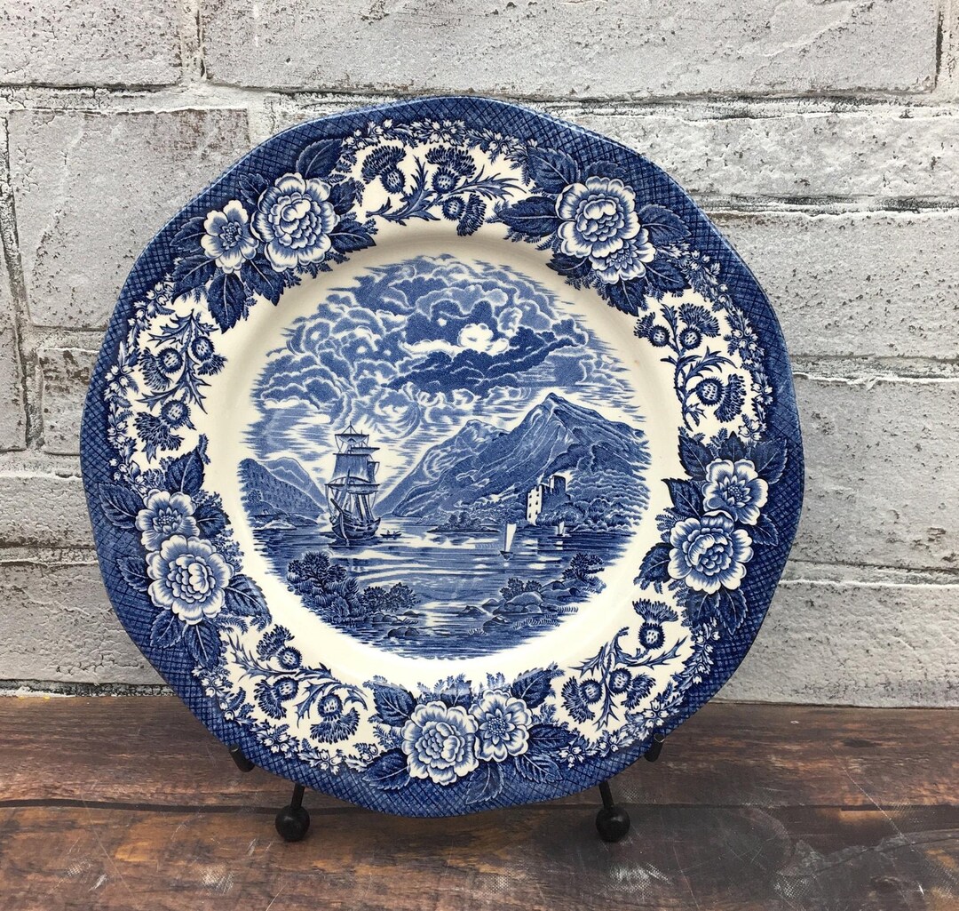 Lochs of Scotland loch Oich Dinner Plate Royal Warwick Made in England ...