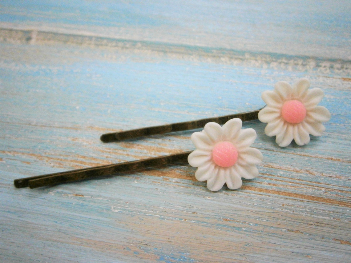 White Daisy Hair Clips/white Flower Hair Clips /hair - Etsy Canada