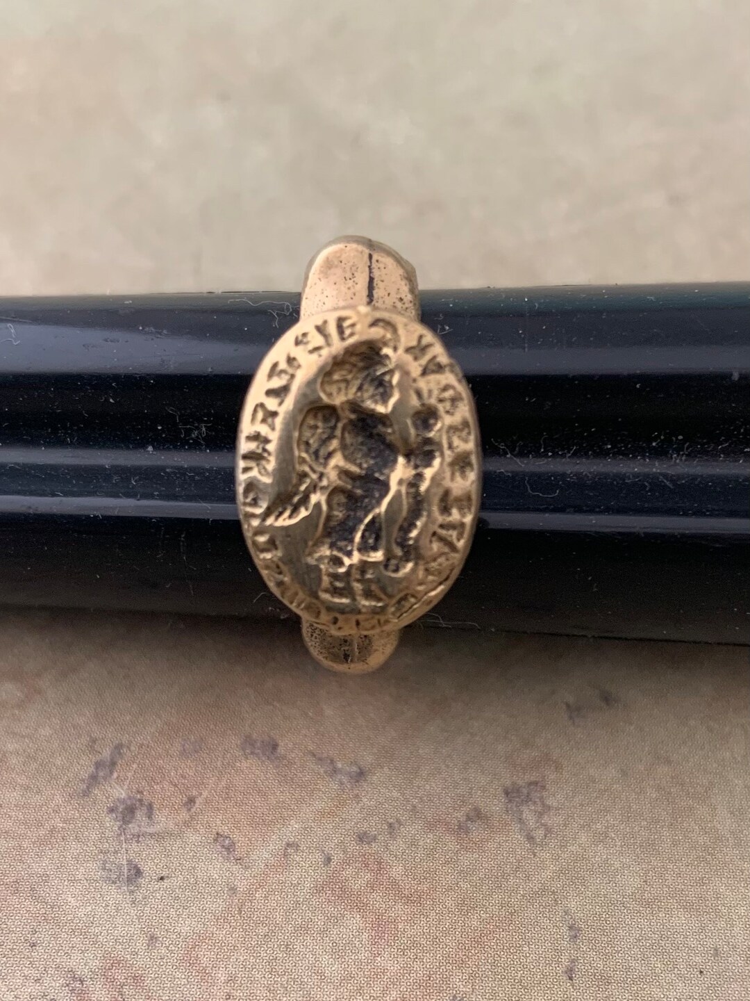 Vintage Ancient Roman Signet Ring Winged Angel Warrior Choking Serpent ...