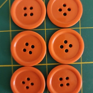 ORANGE ROUND BUTTONS - Etsy