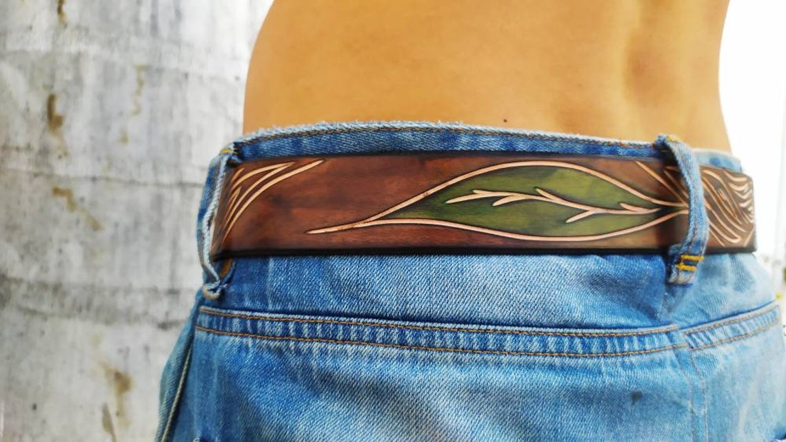 Rustic leather belt green leaves belt. Unisex belt. | Etsy
