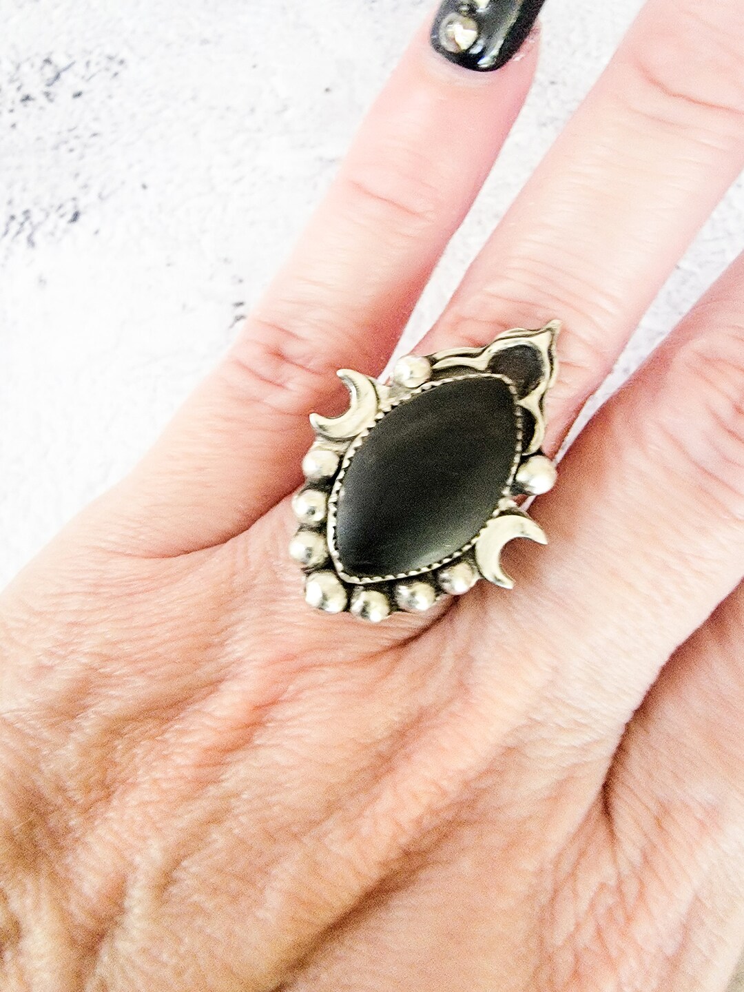 Gothic Arch Ring. Black Jade Sterling Silver Ring. Unique Gift Ring. - Etsy