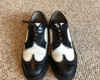 Wingtip shoes | Etsy