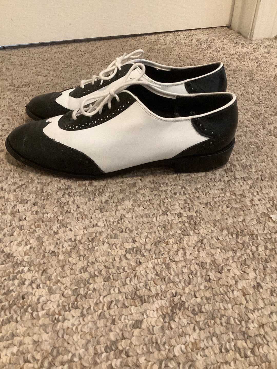 Vintage 80s Tic Tac Toes Black & White Spectator Lace up Oxford Loafer ...