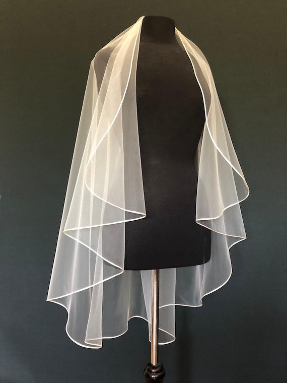 Cascading Veil With 1/8 Satin Cord Trim Fingertip Veil - Etsy