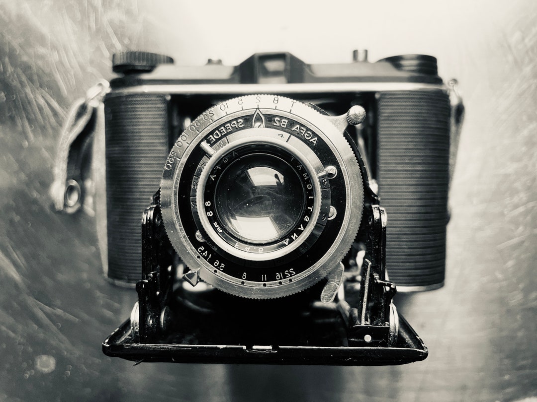 Antique Agfa B2 Speedex Folding Camera (1930s) - A Piece of ...