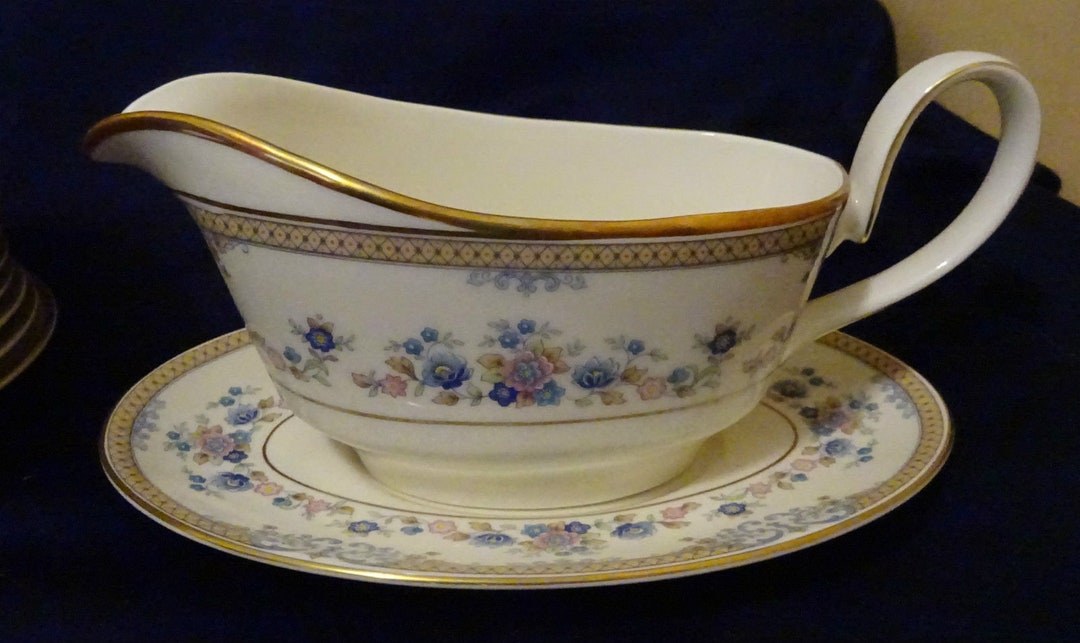 Minton Avonlea Gravy Boat With Underplate Bone China Made in England - Etsy