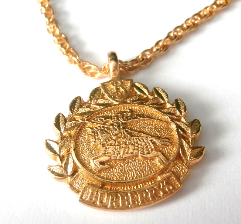 Burberrys of London Necklace Gold Plated With Burberry Symbol Pendant ...