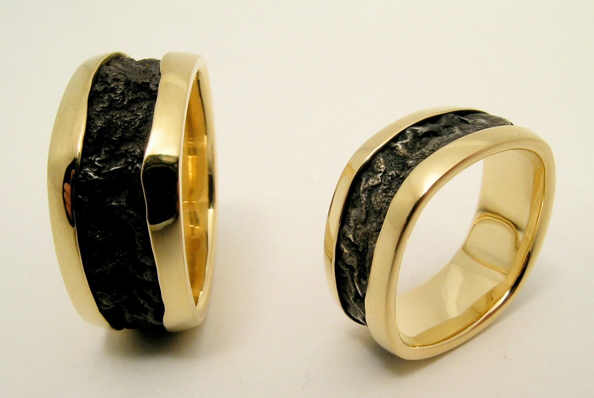 Hand Made and Hammer Forged Laminated 18k Yellow Gold and Reticulated ...