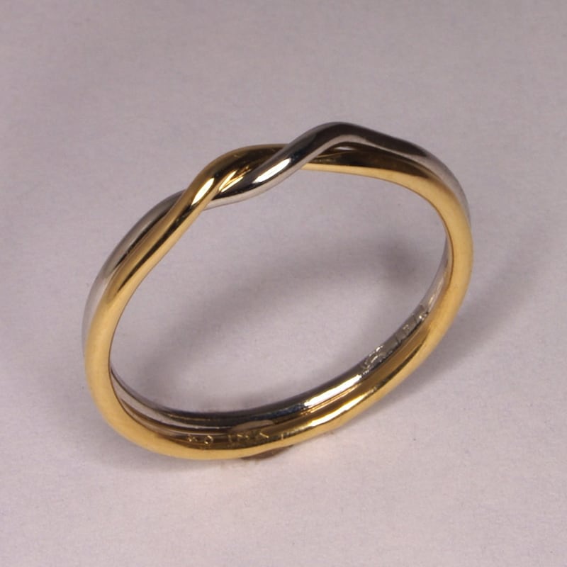 Gimmel Ring - Etsy UK