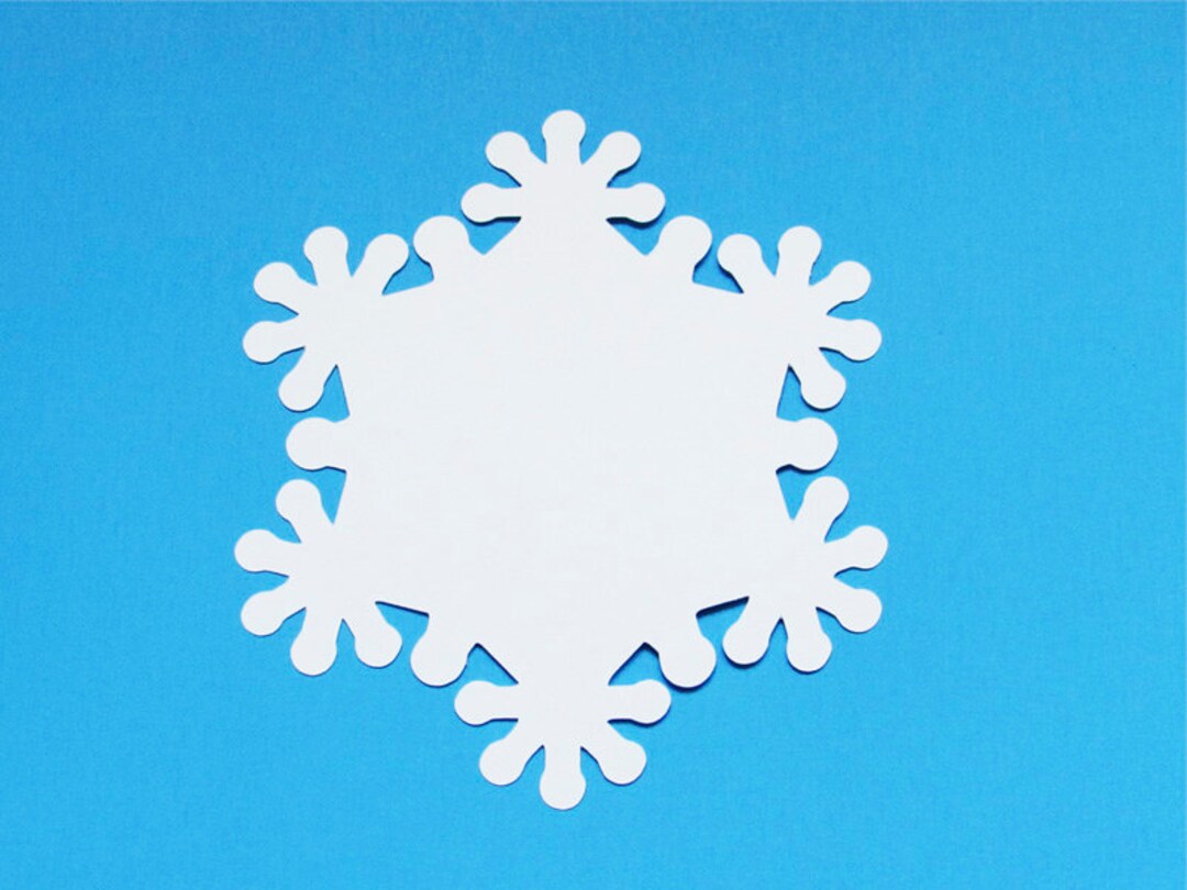White Snowflakes/ 25 Snowflake Die Cuts / Cardstock Snowflake ...