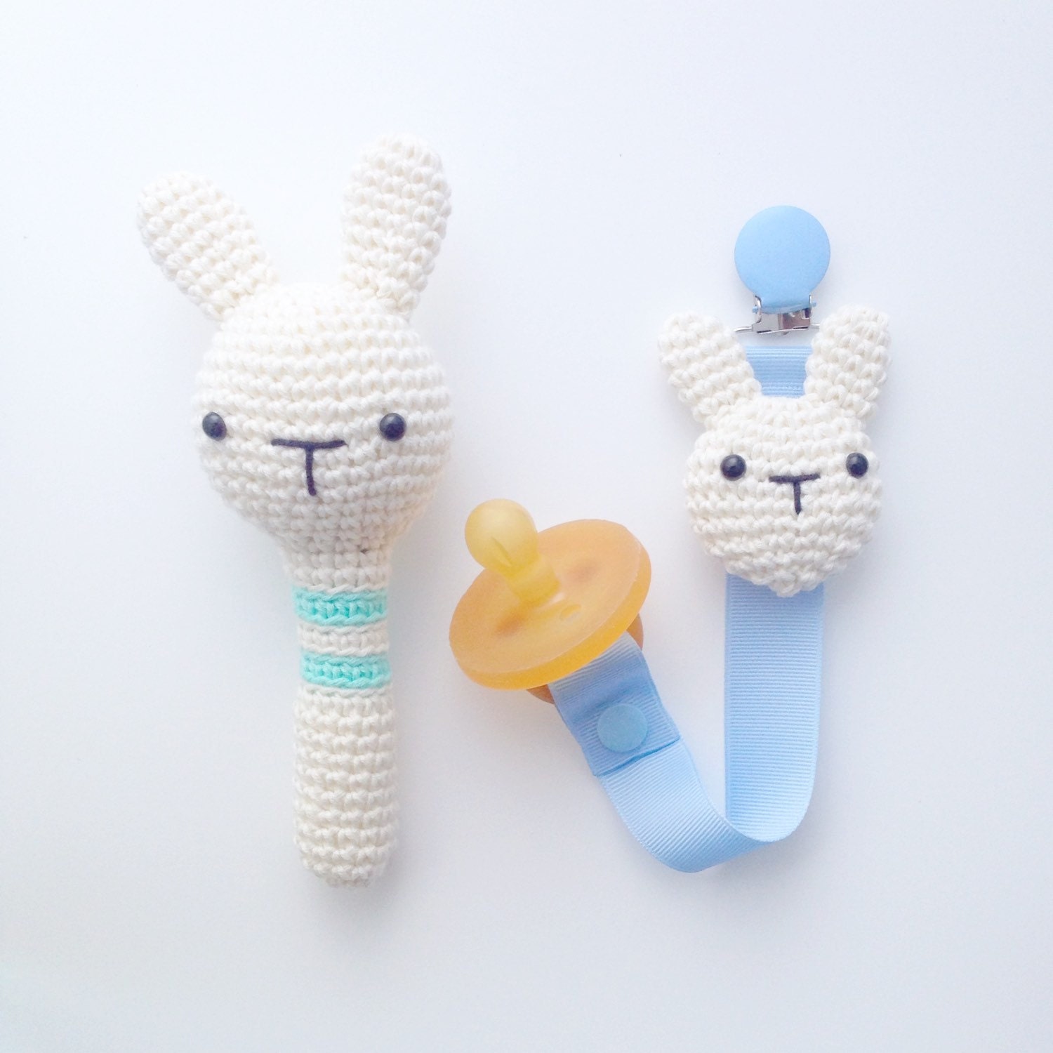 Bunny Pacifier Clip Bunny Paci Clip Ribbon Pacifier Clip - Etsy Nederland