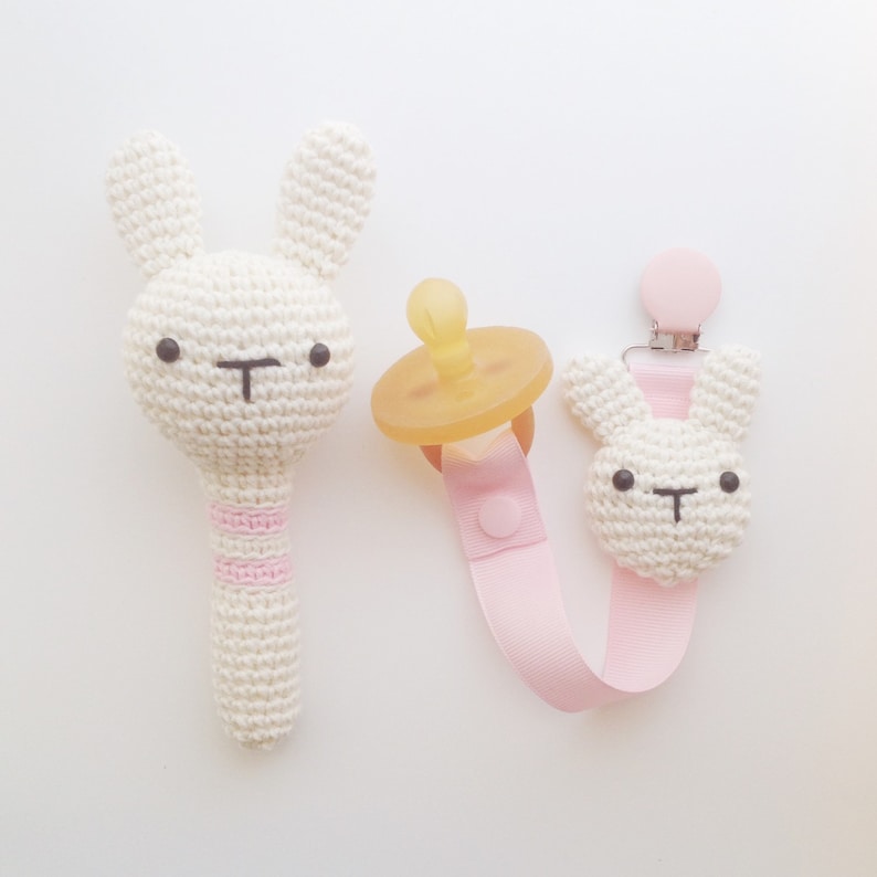 Bunny Pacifier Clip Bunny Paci Clip Ribbon Pacifier Clip - Etsy.de