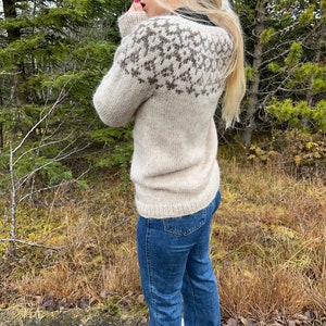 Traditional Icelandic Sweater - Etsy