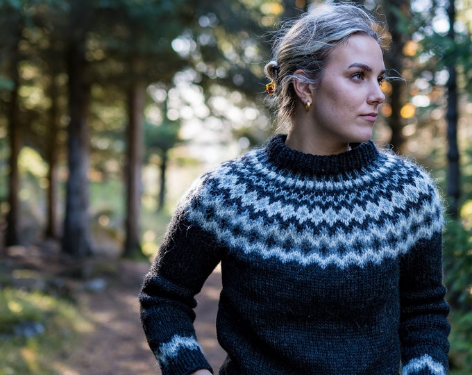Icelandic Unisex Traditional Sweater, Lopapeysa. - Etsy
