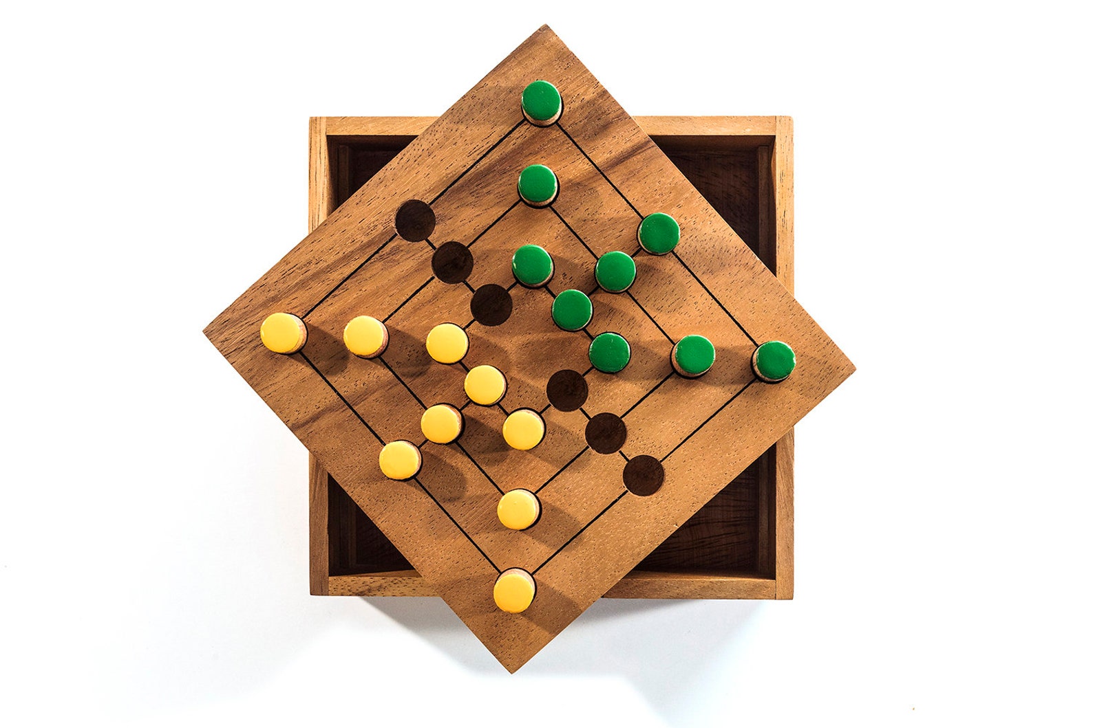 Nine Man Morris - Strategy Board Game for Two Players, Mill Strategy ...