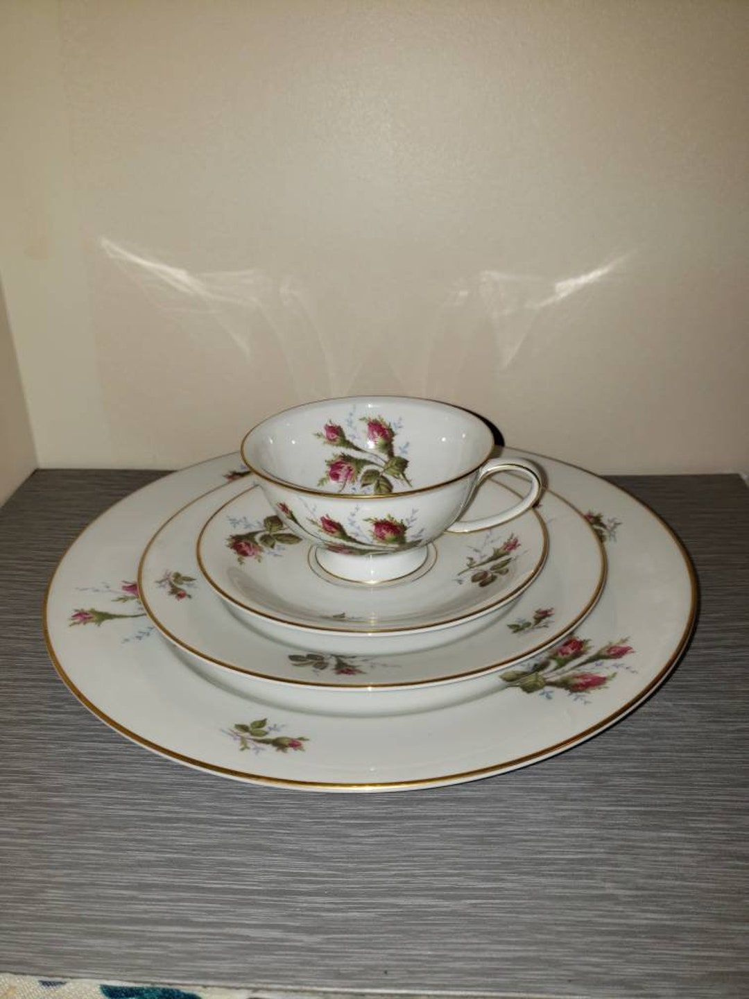 Beautiful Rosenthal Made in Selb Germany. Petal Lane Pattern. Set of 4 ...