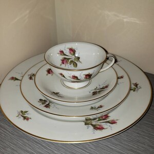 Beautiful Rosenthal Made in Selb Germany. Petal Lane Pattern. Set of 4 ...