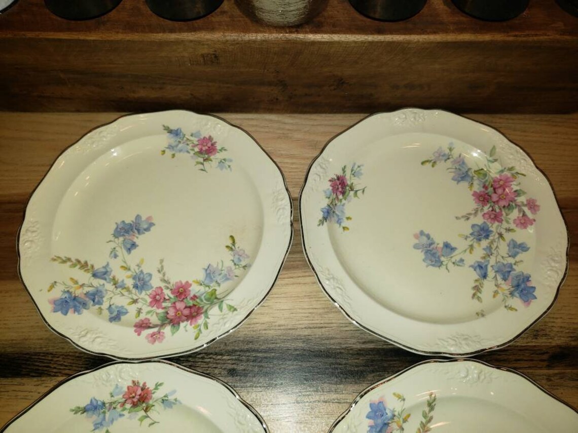 TST Chelsea Pattern Set of 4 Plates. - Etsy
