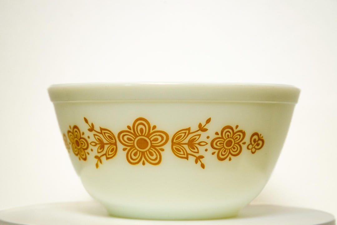 Vintage Butterfly Gold 402 Pyrex Corning Bowl - Etsy
