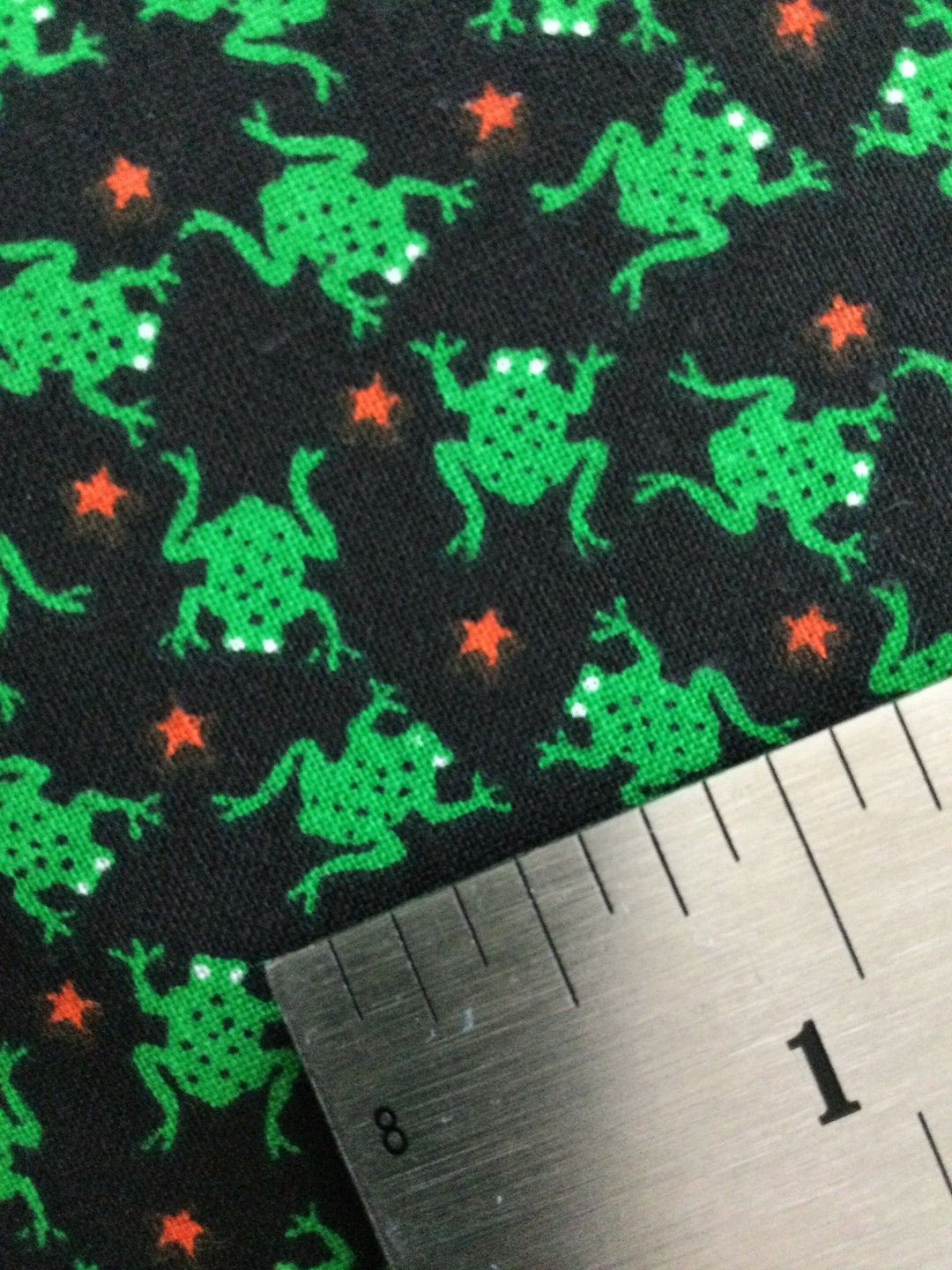 Frogs Fabric Yardage Concord Fabrics Inc Designed by the KESSLERS 1.75 ...