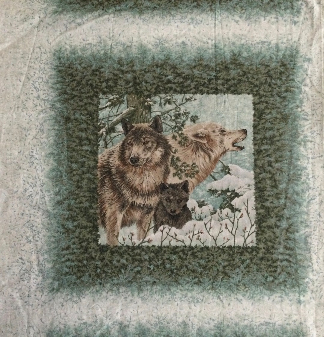 Fabric Yardage 2.33 Yds Wolf Family Quilt Squares 86x 43 CLASSIC COTTON ...