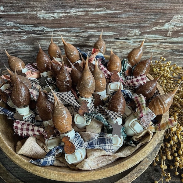 Primitive Pineapple - Etsy