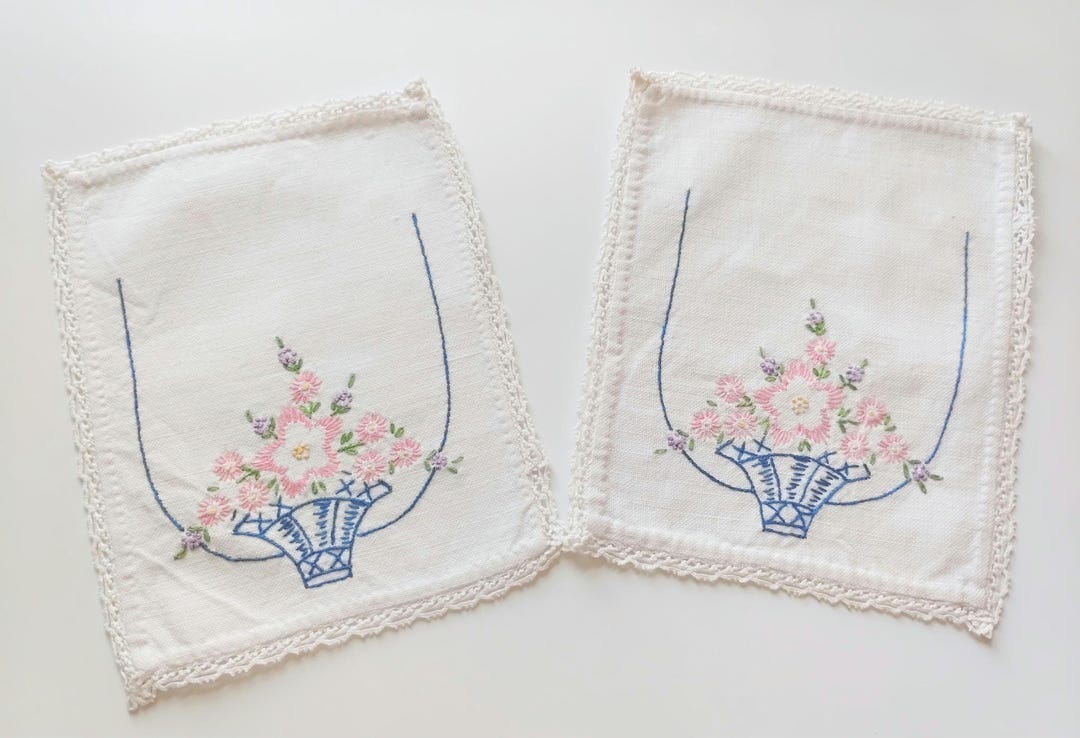 Vintage Doiley Set Hand Embroidered - Etsy