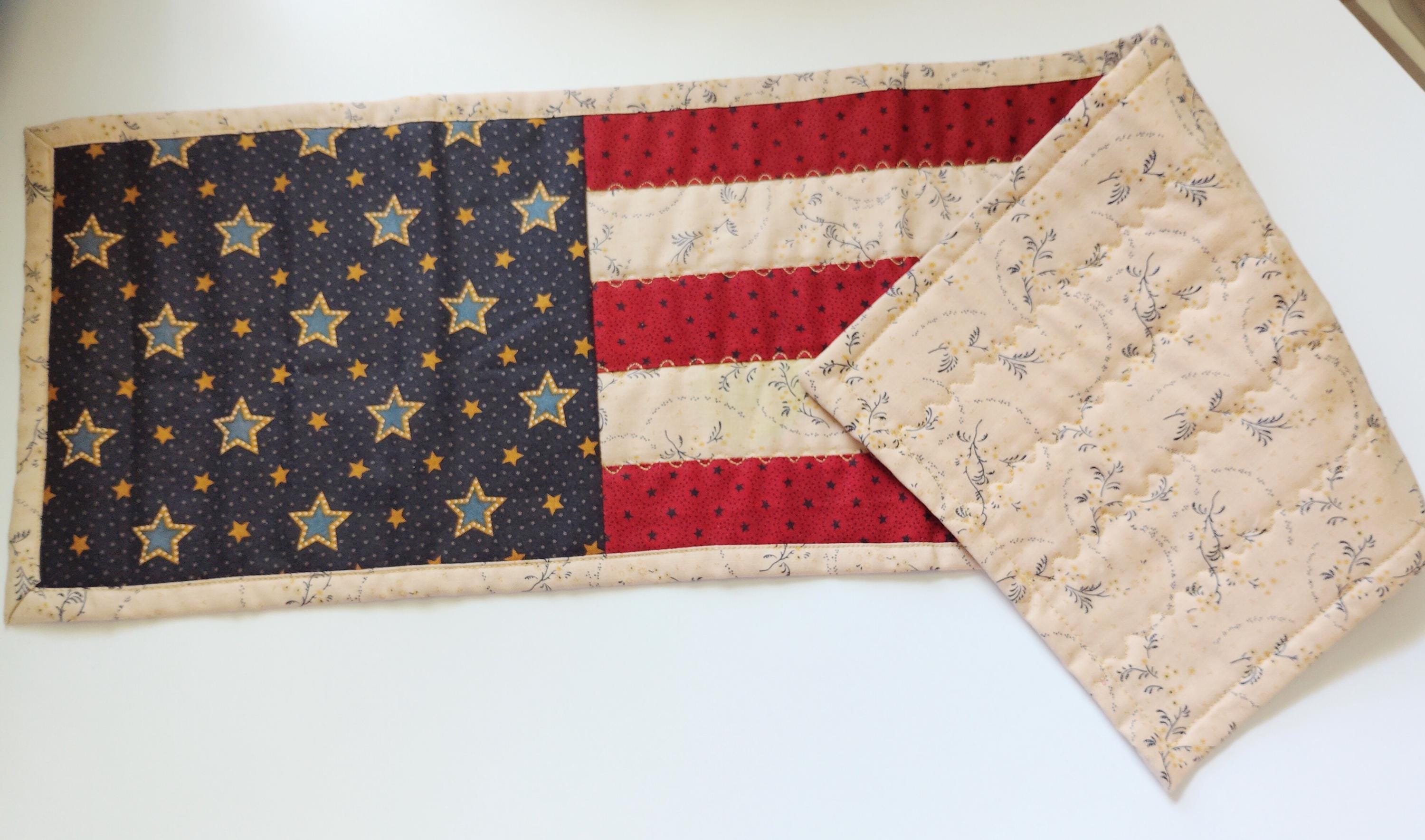 Mini Americana Patchwork Flag Quilt - Etsy