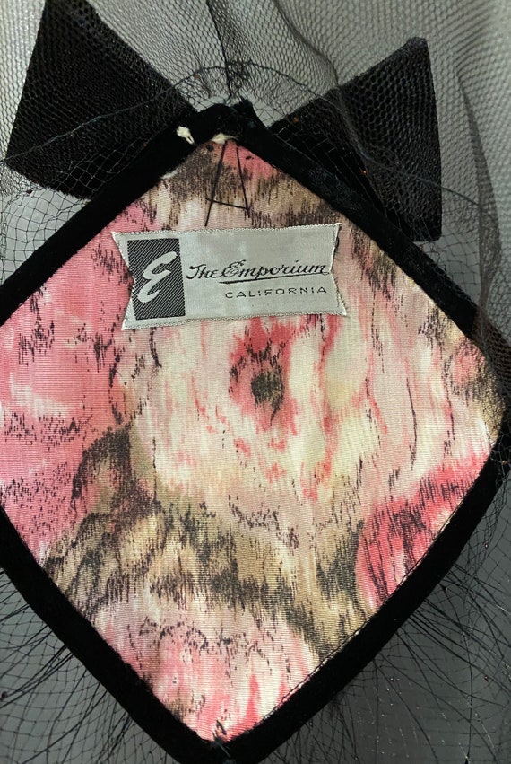 THE EMPORIUM Vintage Fascinator Black Feather Net Fac… - Gem