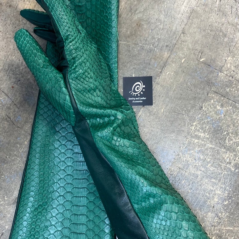 StrixArtAccessories - Etsy