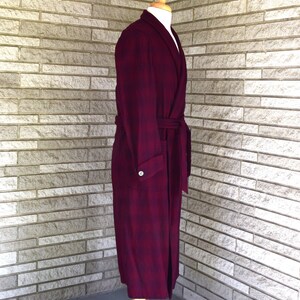 Vintage 1940s 1950s Men's Pendleton Maroon and Black Plaid Wrap Robe ...
