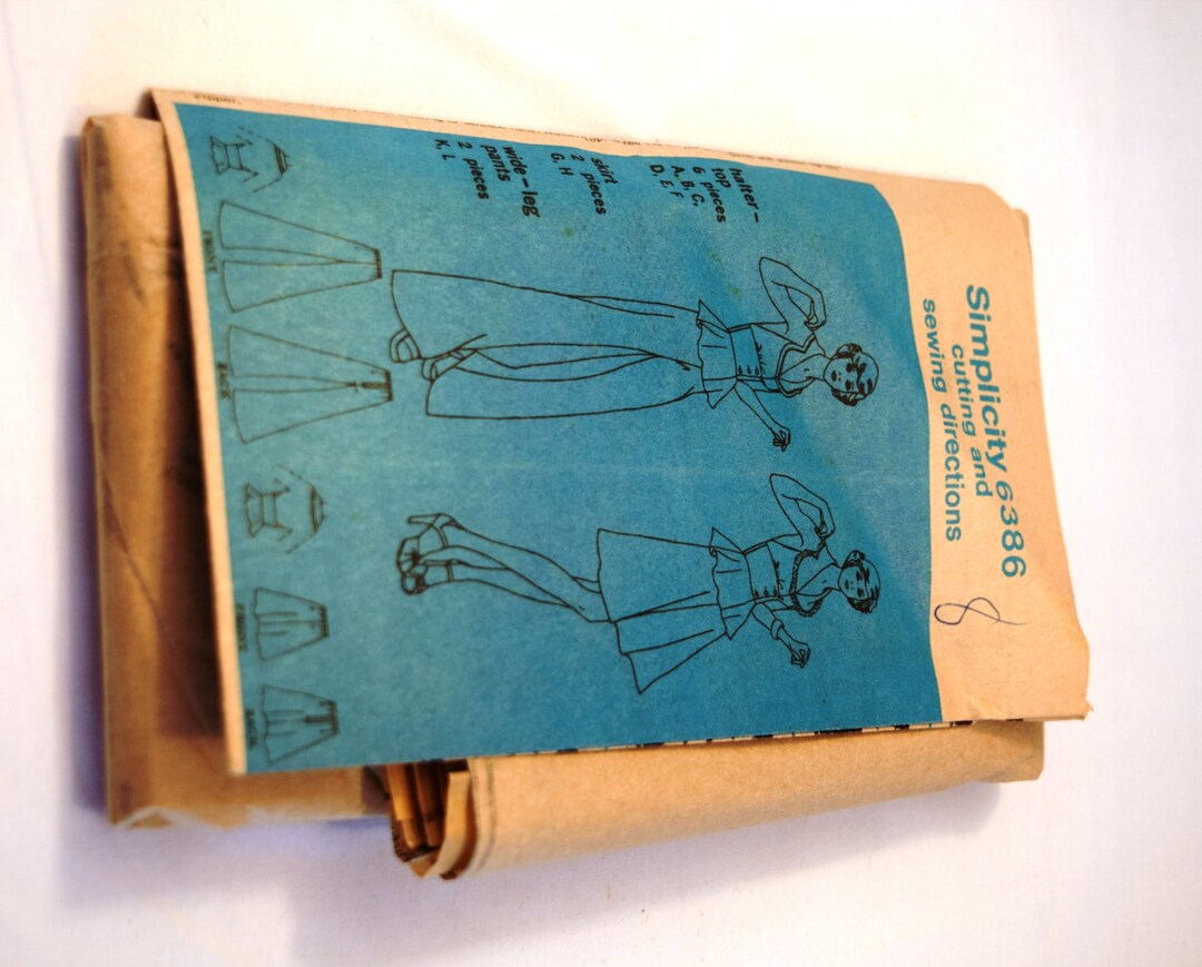 Vintage 1970s Simplicity 6386 Halter Top, Skirt and Pant Sewing Pattern ...